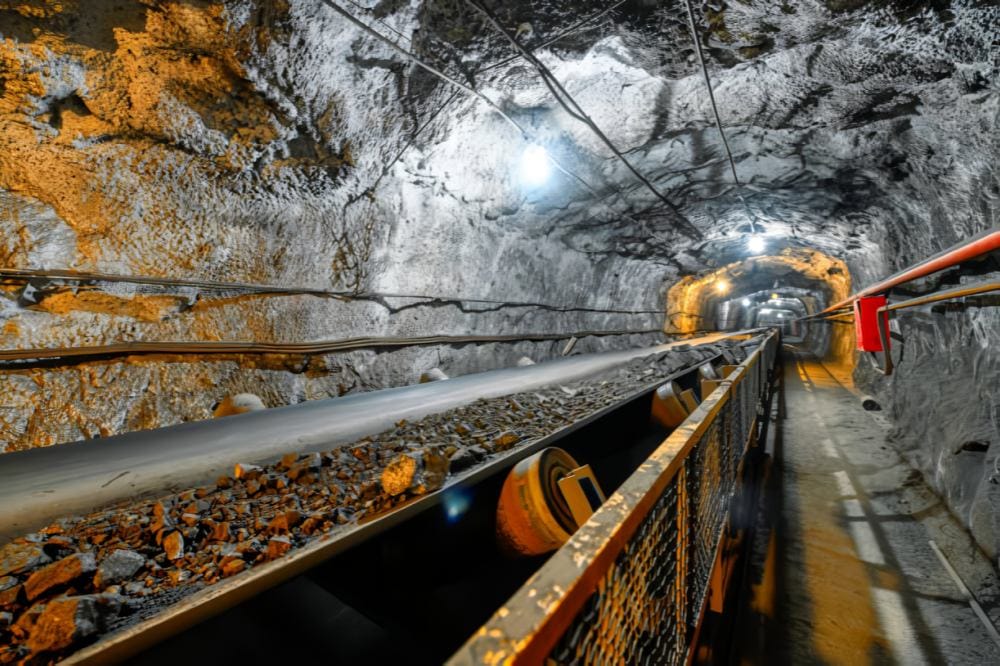 Mining Conveyor Belt: Complete Selection Guide